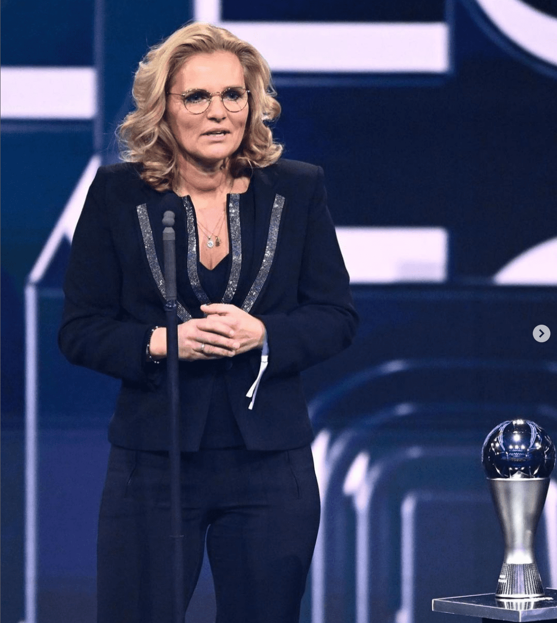 Sarina Wiegman, la maestro du ballon rond - ÀBLOCK!